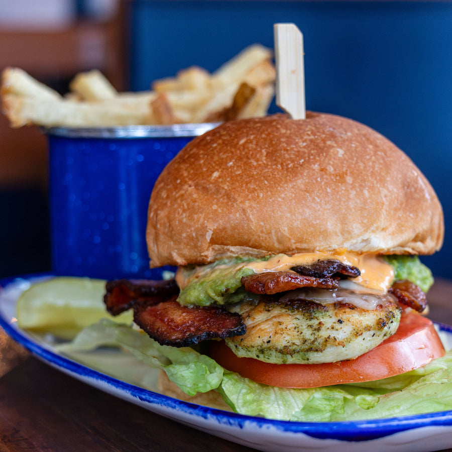 Burger of the Week – Mountain Burger Bend